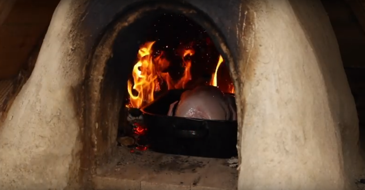 Man Builds Epic Off-Grid Log Cabin to Escape the Stress of City Life Man Builds Epic Off-Grid Log Cabin to Escape the Stress of City Life